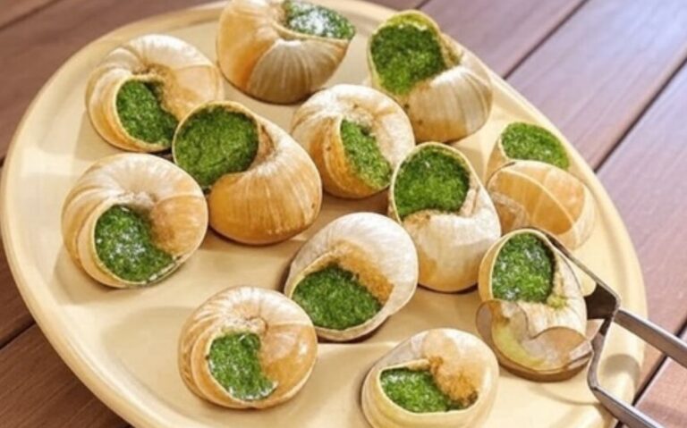 Recette escargots de Bourgogne au beurre persillé : un classique ...